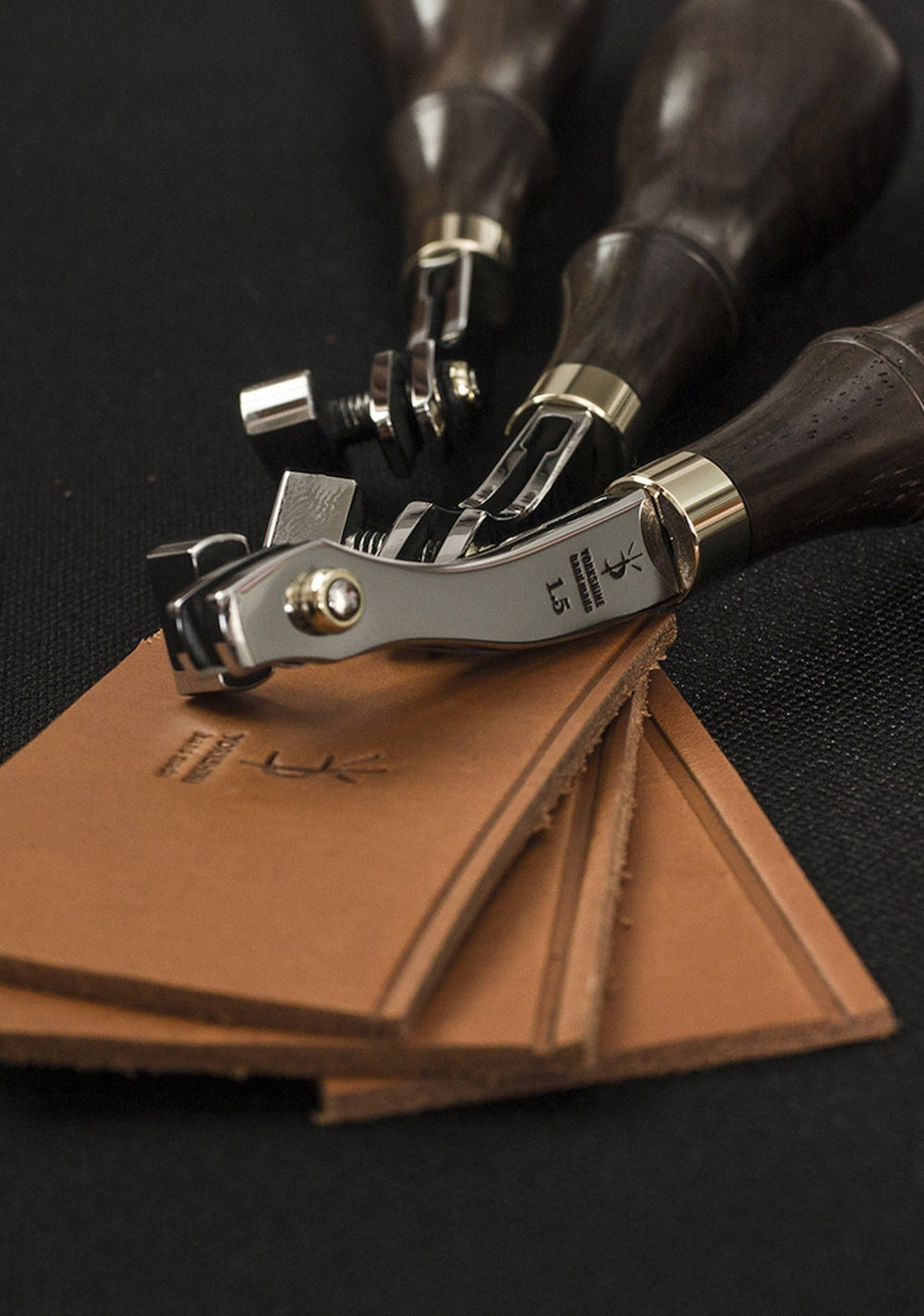 Leather craft tools – Charismaleathertools